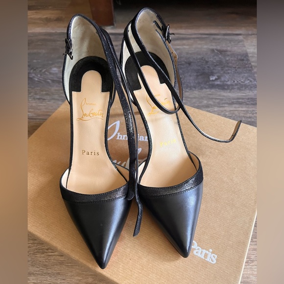 Christian Louboutin | Shoes | Christian Louboutin Red Bottom Heel ...